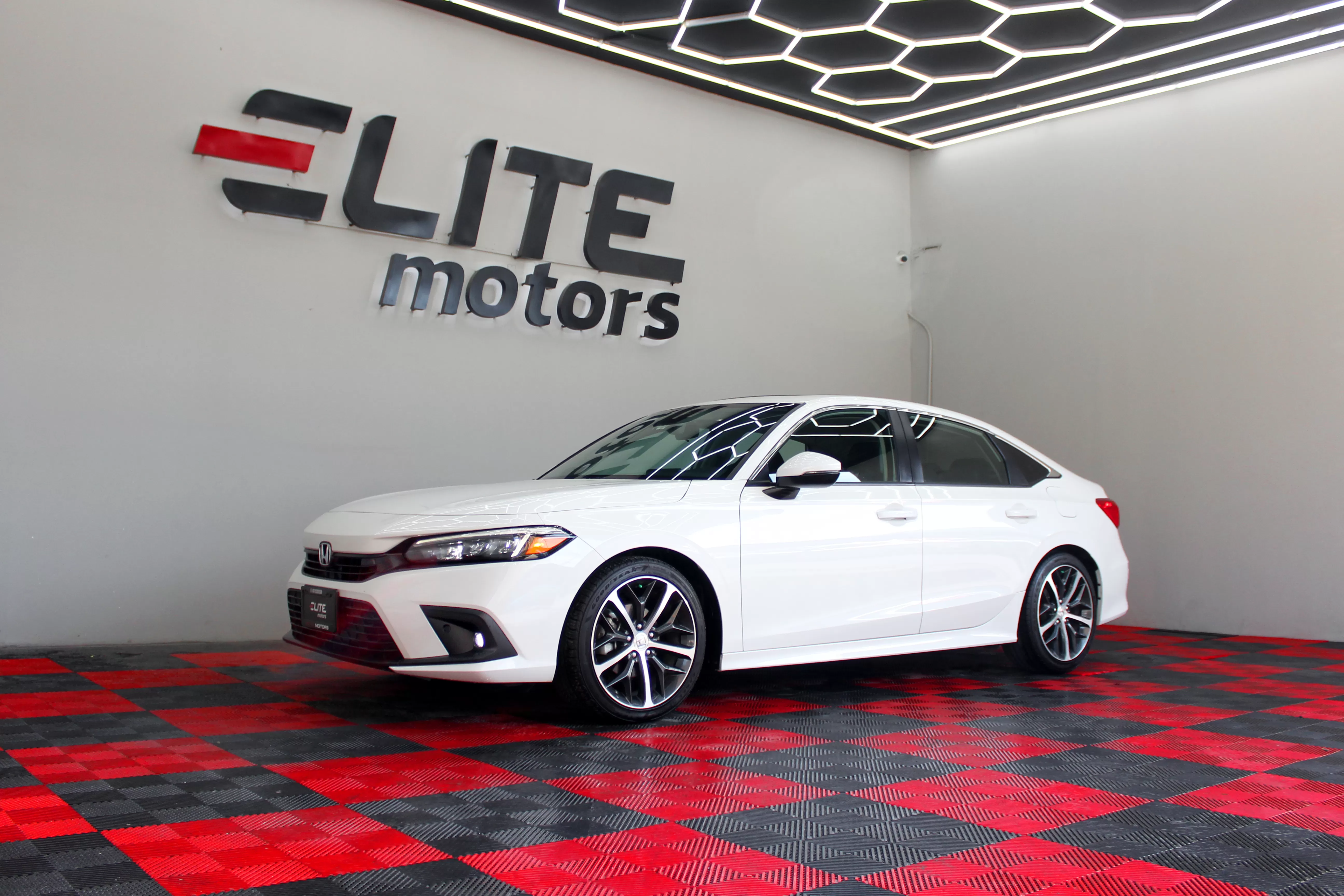 Honda Civic Touring 2024 - Elite Motors