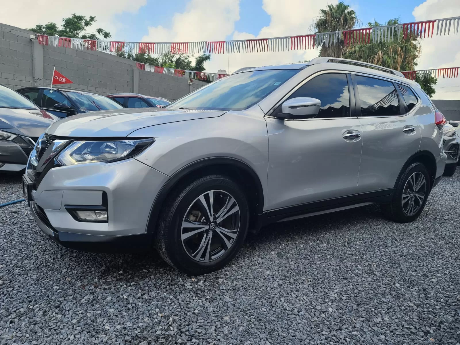 Nissan X-trail Advance 2018 - Elite Motors