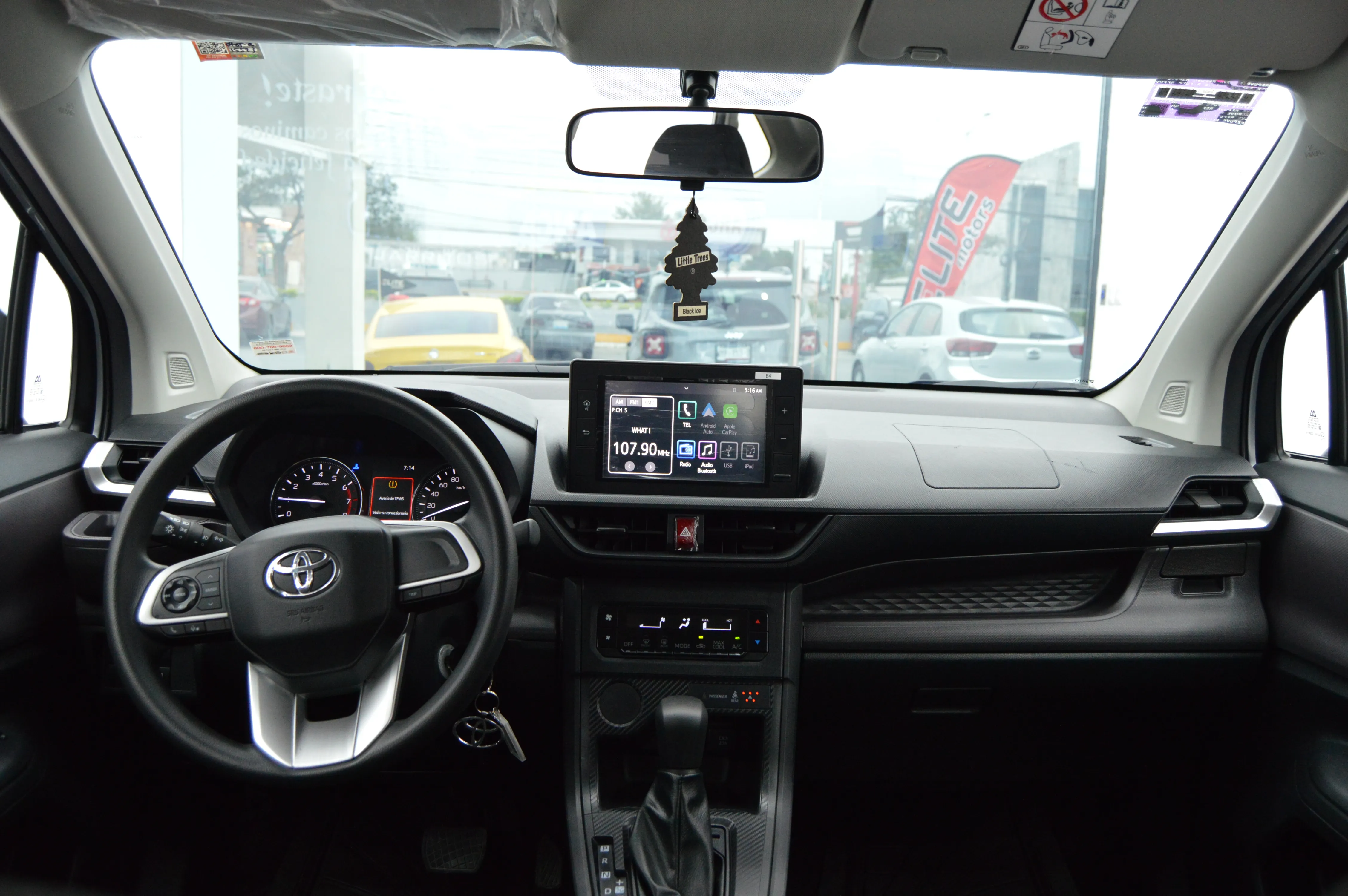 Toyota Avanza XLE 2025 - Elite Motors