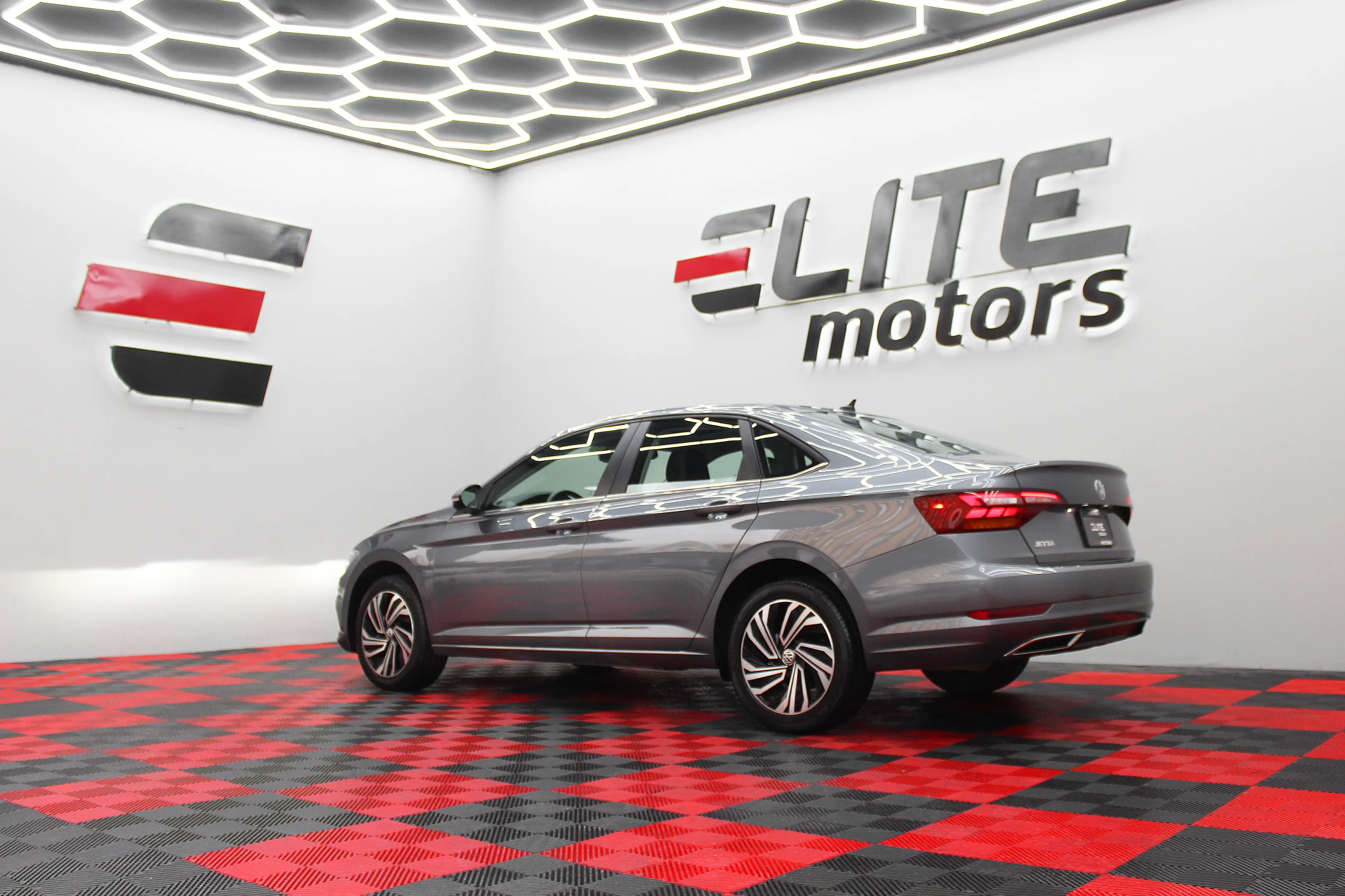 Volkswagen Jetta Highline 2019 - Elite Motors