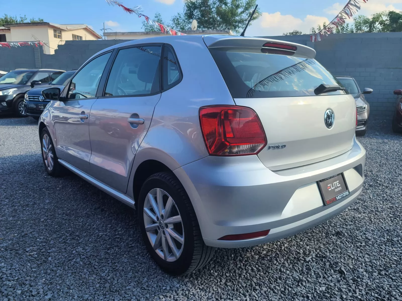 Volkswagen polo 2019 - Elite Motors